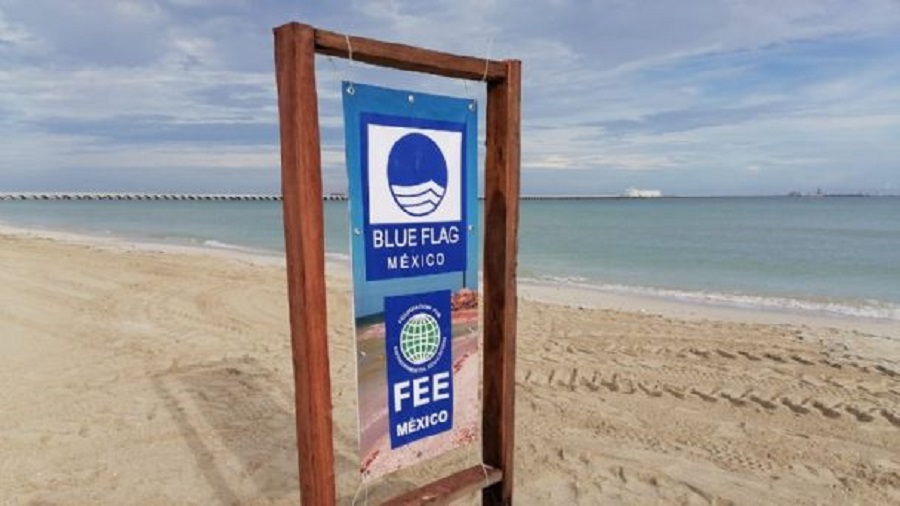 Julián Zacarías izó la bandera del distintivo “Blue Flag”, por tercer ...